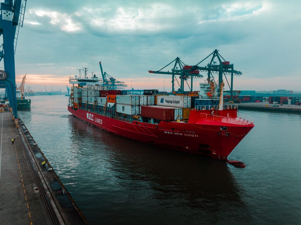 Company Profile - WEC Lines