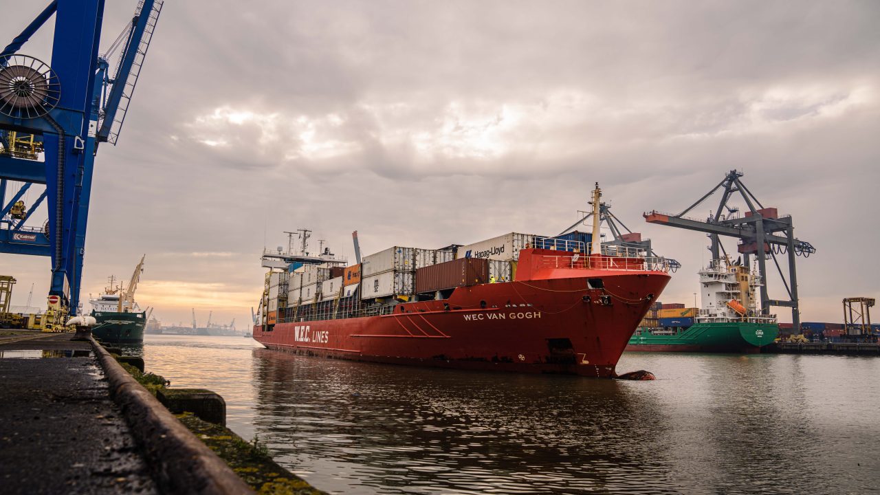 Quay-to-Quay - WEC Lines